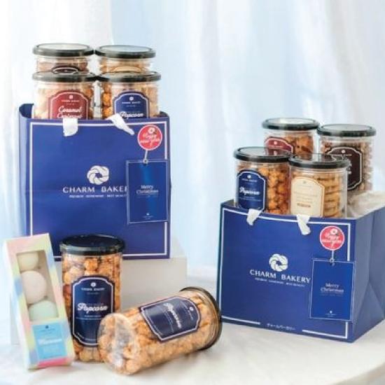 ขนมเบเกอรี่ จัดเซตของขวัญสุดพรีเมียมจาก CHARM BAKERY