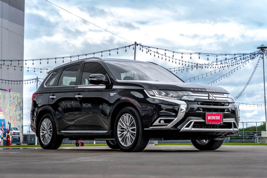 2021 MITSUBISHI OUTLANDER 2.4 PHEV GT-Premium 4WD ไมล์ 67,000Km จดปี 2022 (MI125)